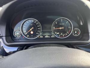 Grey BMW 520 2013 in Kaunas, with an engine capacity of 2.00 L and mileage of 288 thousand km for 8200 €, photo 14 on AUTOMOTO.COM.LV