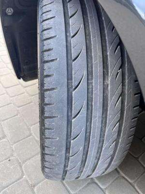 Grey BMW 520 2013 in Kaunas, with an engine capacity of 2.00 L and mileage of 288 thousand km for 8200 €, photo 18 on AUTOMOTO.COM.LV