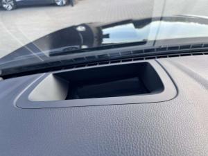 Grey BMW 520 2013 in Kaunas, with an engine capacity of 2.00 L and mileage of 288 thousand km for 8200 €, photo 20 on AUTOMOTO.COM.LV