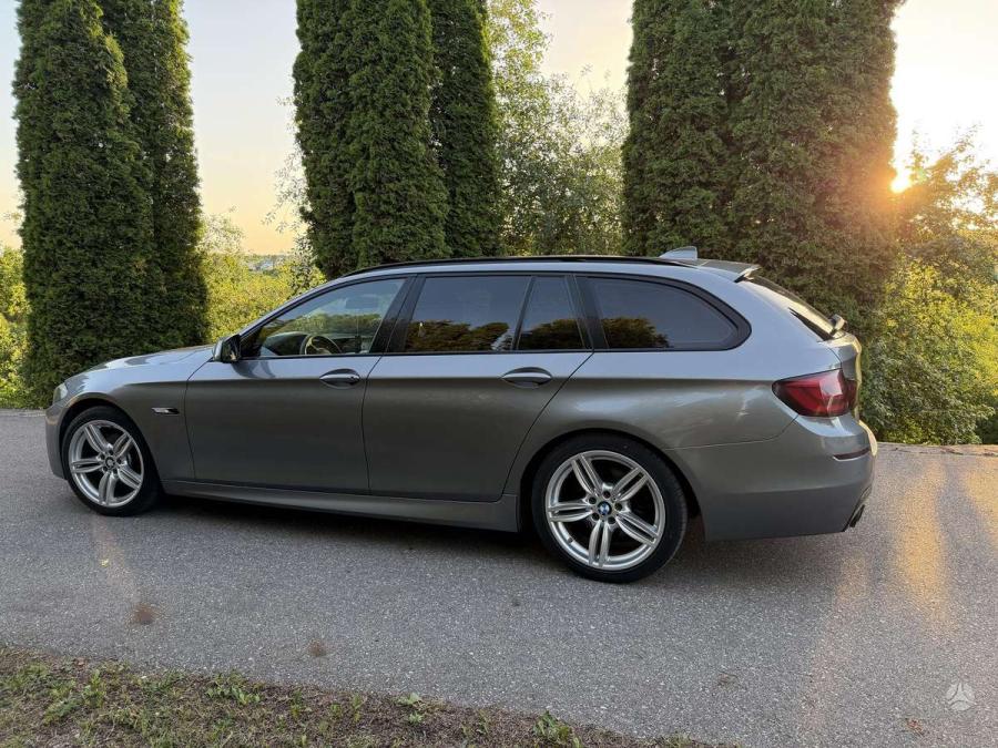 Pelēks BMW 520 2013 Kėdainiai, ar dzinēja tilpumu 2.00 L un nobraukumu 371 tūkst. km par 8500 €, foto 5 vietnē AUTOMOTO.COM.LV