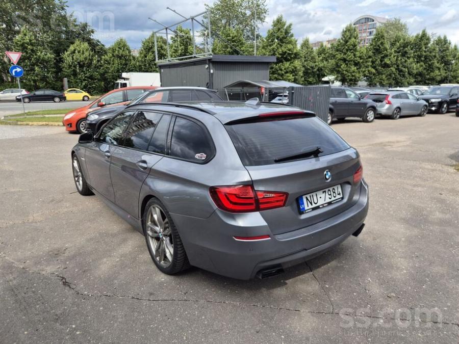 Grey BMW 520 2013 in Riga, with an engine capacity of 2.00 L and mileage of 329 thousand km for 8990 €, photo 9 on AUTOMOTO.COM.LV