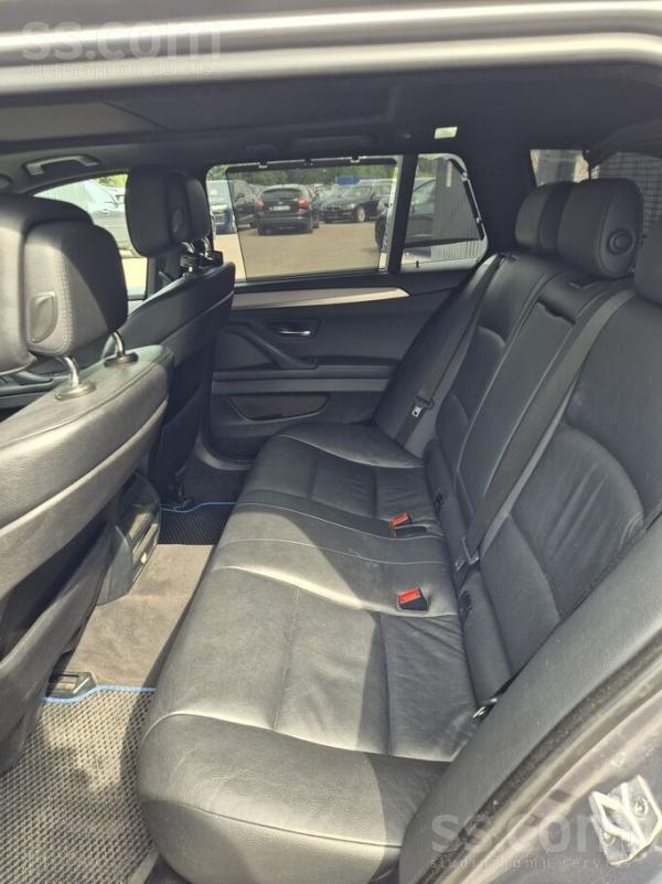 Pelēks BMW 520 2013 Rīga, ar dzinēja tilpumu 2.00 L un nobraukumu 329 tūkst. km par 8990 €, foto 10 vietnē AUTOMOTO.COM.LV