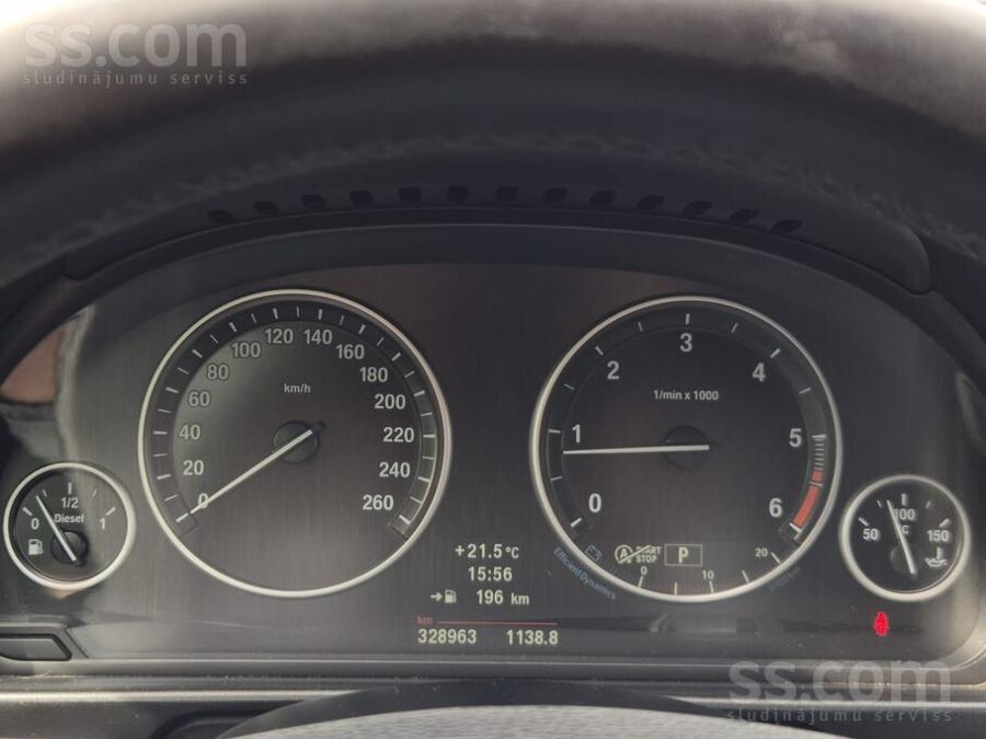 Grey BMW 520 2013 in Riga, with an engine capacity of 2.00 L and mileage of 329 thousand km for 8990 €, photo 17 on AUTOMOTO.COM.LV