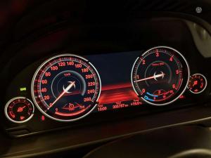 Grey BMW 520 2013 in Marijampole, with an engine capacity of 2.00 L and mileage of 306 thousand km for 8950 €, photo 4 on AUTOMOTO.COM.LV