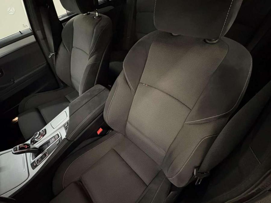 Grey BMW 520 2013 in Marijampole, with an engine capacity of 2.00 L and mileage of 306 thousand km for 8950 €, photo 31 on AUTOMOTO.COM.LV