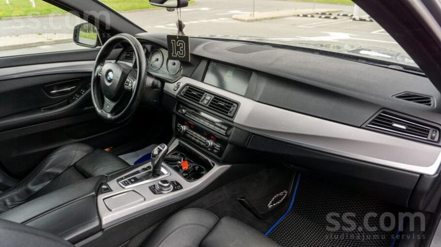 Grey BMW 520 2013 in Riga, with an engine capacity of 2.00 L and mileage of 329 thousand km for 8990 €, photo 12 on AUTOMOTO.COM.LV