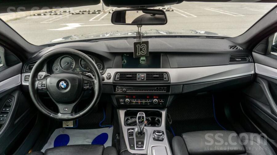 Grey BMW 520 2013 in Riga, with an engine capacity of 2.00 L and mileage of 329 thousand km for 8990 €, photo 14 on AUTOMOTO.COM.LV