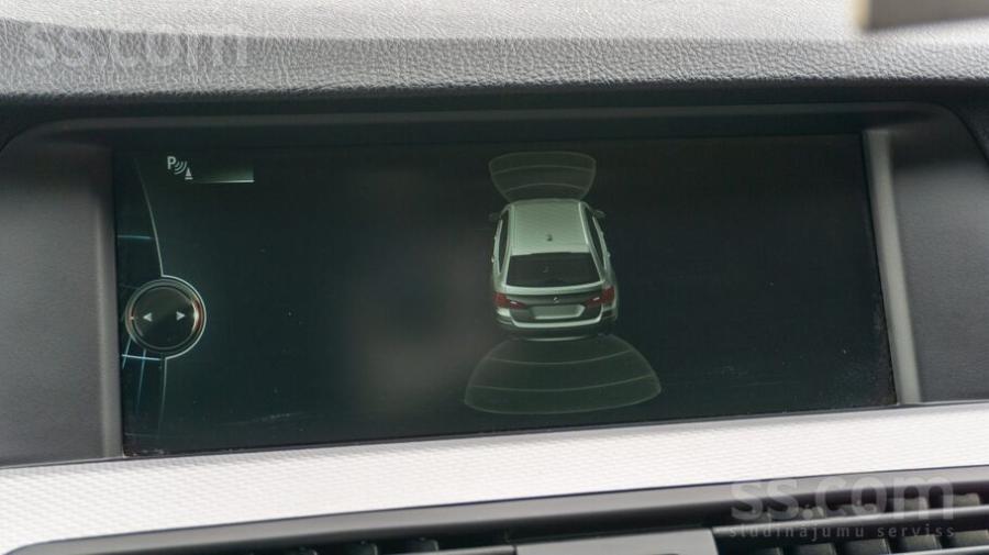 Grey BMW 520 2013 in Riga, with an engine capacity of 2.00 L and mileage of 329 thousand km for 8990 €, photo 21 on AUTOMOTO.COM.LV