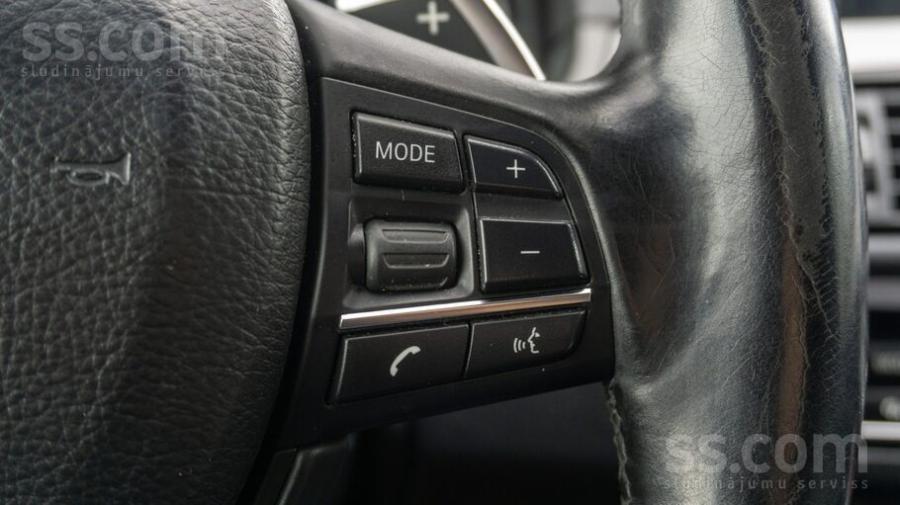 Grey BMW 520 2013 in Riga, with an engine capacity of 2.00 L and mileage of 329 thousand km for 8990 €, photo 24 on AUTOMOTO.COM.LV