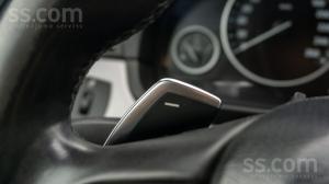 Grey BMW 520 2013 in Riga, with an engine capacity of 2.00 L and mileage of 329 thousand km for 8990 €, photo 26 on AUTOMOTO.COM.LV