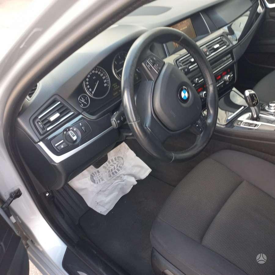 Grey BMW 520 2013 in Panevezys, with an engine capacity of 2.00 L and mileage of 221 thousand km for 7850 €, photo 15 on AUTOMOTO.COM.LV