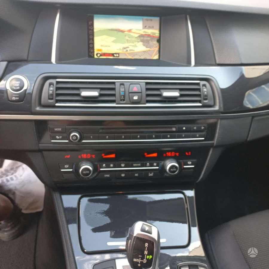 Grey BMW 520 2013 in Panevezys, with an engine capacity of 2.00 L and mileage of 221 thousand km for 7850 €, photo 19 on AUTOMOTO.COM.LV