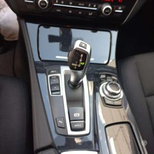 Grey BMW 520 2013 in Panevezys, with an engine capacity of 2.00 L and mileage of 221 thousand km for 7850 €, photo 20 on AUTOMOTO.COM.LV