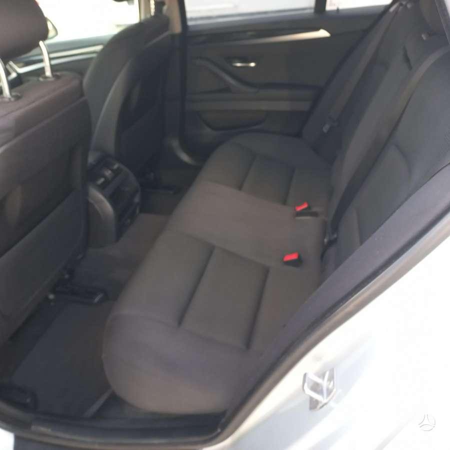 Grey BMW 520 2013 in Panevezys, with an engine capacity of 2.00 L and mileage of 221 thousand km for 7850 €, photo 21 on AUTOMOTO.COM.LV
