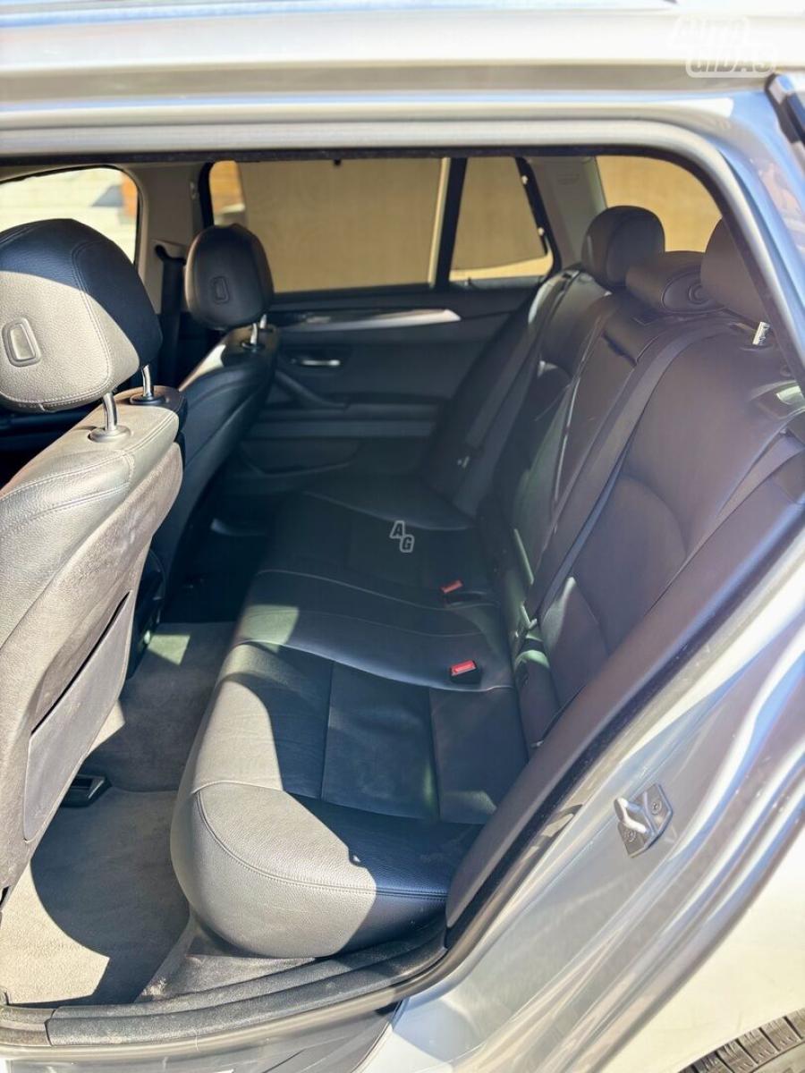 Grey BMW 520 2013 in Klaipeda, with an engine capacity of 2.00 L and mileage of 229 thousand km for 8500 €, photo 10 on AUTOMOTO.COM.LV