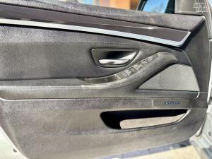 Grey BMW 520 2013 in Klaipeda, with an engine capacity of 2.00 L and mileage of 229 thousand km for 8500 €, photo 12 on AUTOMOTO.COM.LV