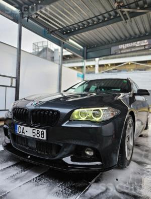 Grey BMW 520 2014 in Daugavpils, with an engine capacity of 2.00 L and mileage of 310 thousand km for 12300 €, photo  on AUTOMOTO.COM.LV