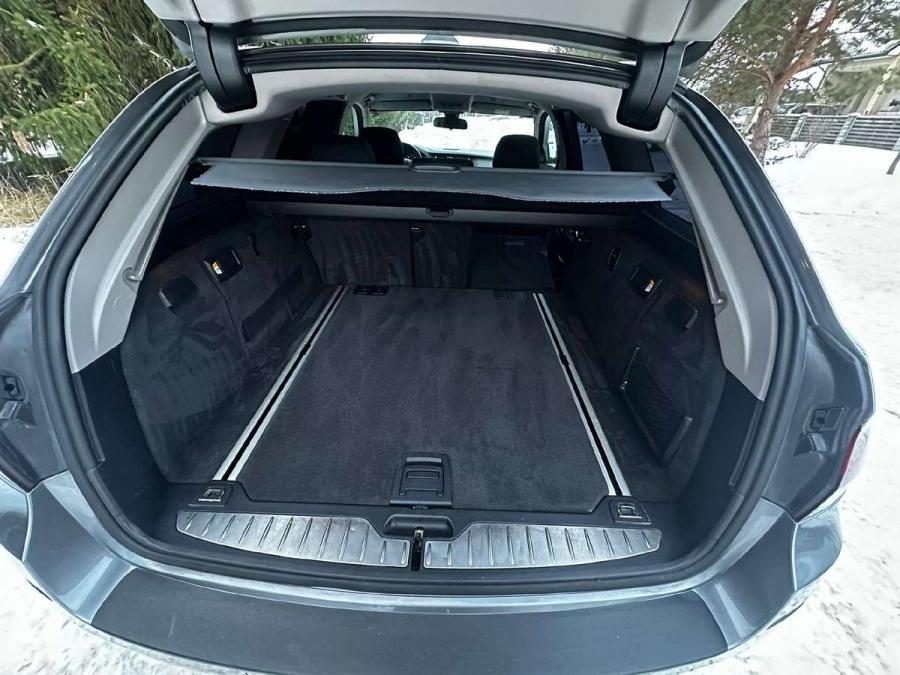 Pelēks BMW 520 2014 Marijampole, ar dzinēja tilpumu 2.00 L un nobraukumu 310 tūkst. km par 8900 €, foto 6 vietnē AUTOMOTO.COM.LV