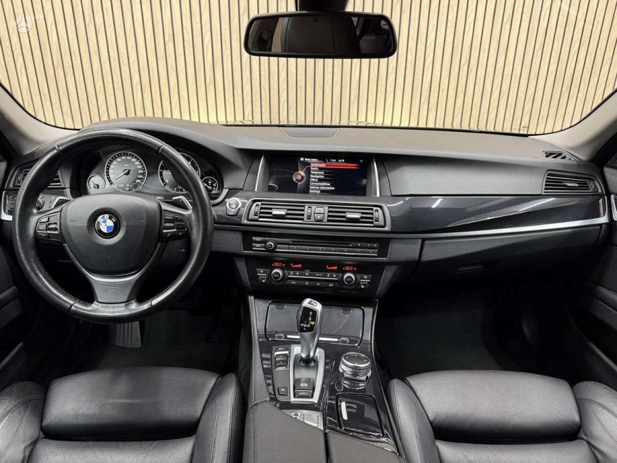 Pelēks BMW 520 2014 Marijampole, ar dzinēja tilpumu 2.00 L un nobraukumu 267 tūkst. km par 9499 €, foto 21 vietnē AUTOMOTO.COM.LV