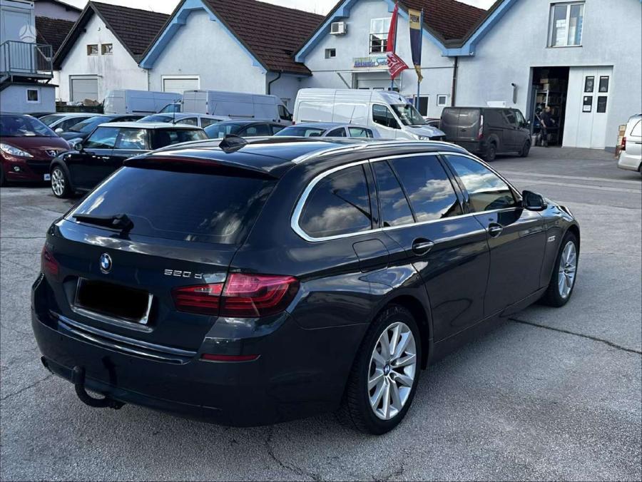 Pelēks BMW 520 2014 Kalvarija, ar dzinēja tilpumu 2.00 L un nobraukumu 350 tūkst. km par 8350 €, foto 5 vietnē AUTOMOTO.COM.LV