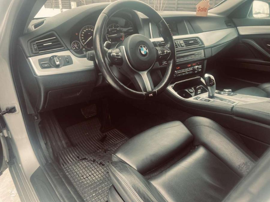 Grey BMW 520 2014 in Klaipeda, with an engine capacity of 2.00 L and mileage of 300 thousand km for 6700 €, photo 11 on AUTOMOTO.COM.LV