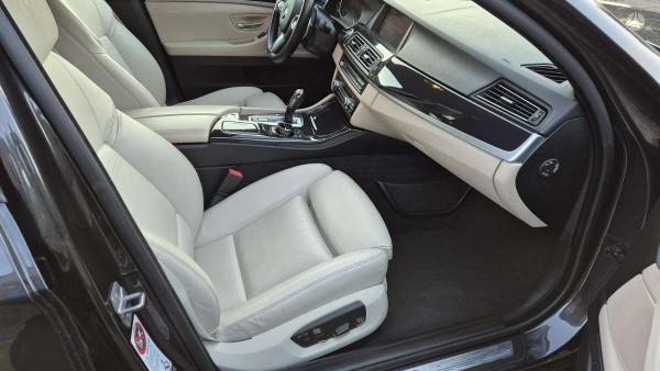 Grey BMW 520 2014 in Vilnius, with an engine capacity of 2.00 L and mileage of 167 thousand km for 12999 €, photo 10 on AUTOMOTO.COM.LV