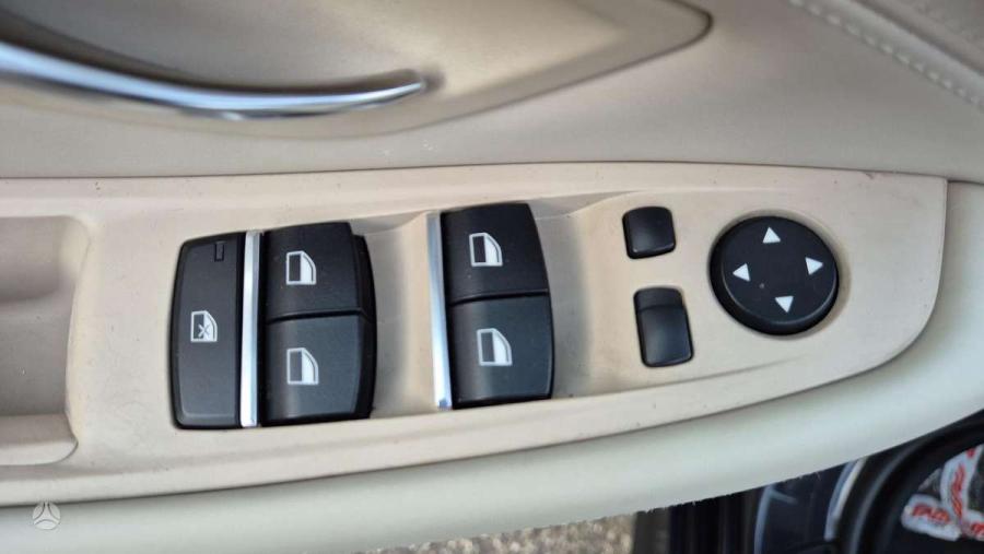Pelēks BMW 520 2014 Viļņa, ar dzinēja tilpumu 2.00 L un nobraukumu 167 tūkst. km par 12999 €, foto 23 vietnē AUTOMOTO.COM.LV