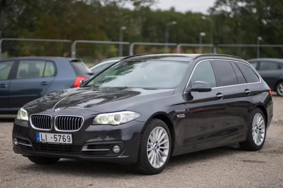 Pelēks BMW 520 2014 Liepāja, ar dzinēja tilpumu 2.00 L un nobraukumu 240 tūkst. km par 13250 €, foto 1 vietnē AUTOMOTO.COM.LV