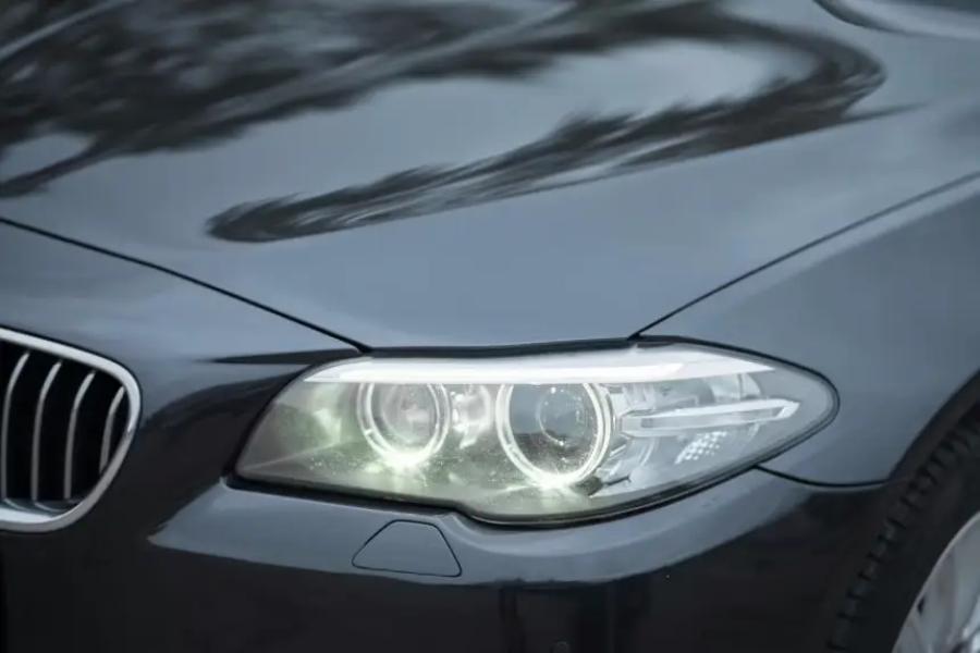 Pelēks BMW 520 2014 Liepāja, ar dzinēja tilpumu 2.00 L un nobraukumu 240 tūkst. km par 13250 €, foto 10 vietnē AUTOMOTO.COM.LV
