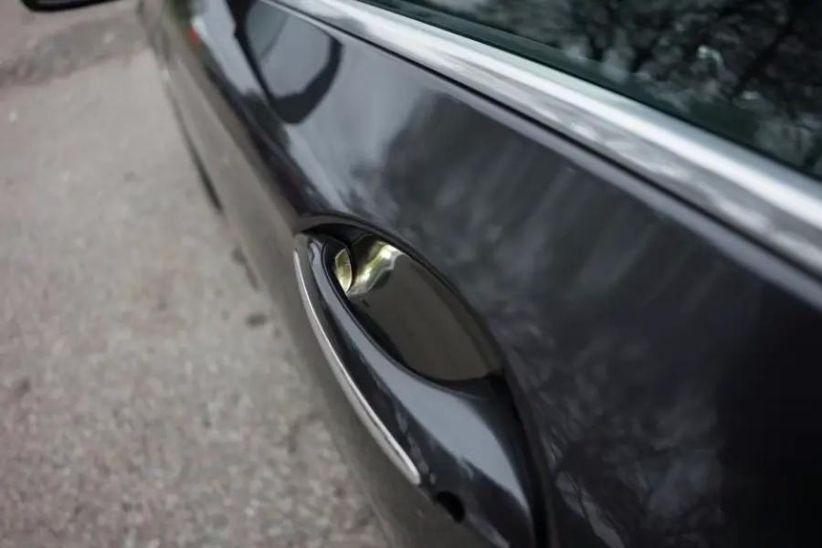 Pelēks BMW 520 2014 Liepāja, ar dzinēja tilpumu 2.00 L un nobraukumu 240 tūkst. km par 13250 €, foto 12 vietnē AUTOMOTO.COM.LV