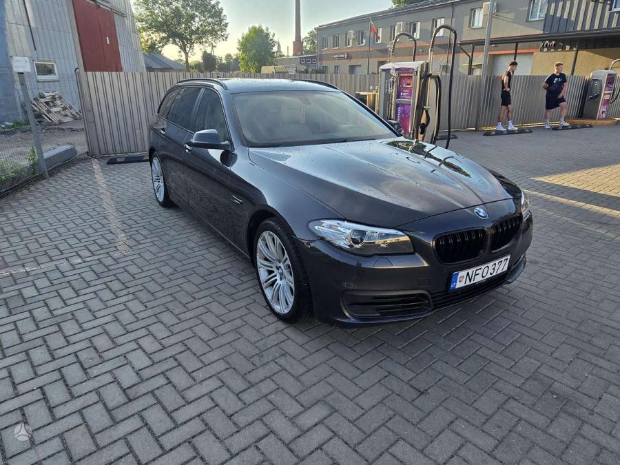 Grey BMW 520 2014 in Marijampole, with an engine capacity of 2.00 L and mileage of 305 thousand km for 9880 €, photo 10 on AUTOMOTO.COM.LV