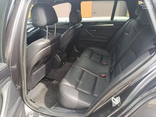 Grey BMW 520 2014 in Vilnius, with an engine capacity of 2.00 L and mileage of 354 thousand km for 9500 €, photo 4 on AUTOMOTO.COM.LV