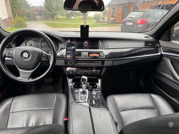 Pelēks BMW 520 2014 Viļņa, ar dzinēja tilpumu 2.00 L un nobraukumu 354 tūkst. km par 9000 €, foto 3 vietnē AUTOMOTO.COM.LV