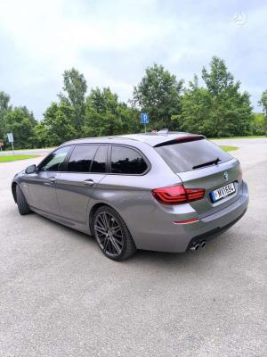 Grey BMW 520 2014 in Birzai, with an engine capacity of 2.00 L and mileage of 296 thousand km for 13300 €, photo 8 on AUTOMOTO.COM.LV