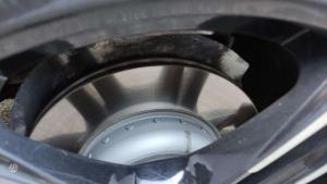 Grey BMW 520 2014 in Raseiniai, with an engine capacity of 2.00 L and mileage of 329 thousand km for 9700 €, photo 10 on AUTOMOTO.COM.LV