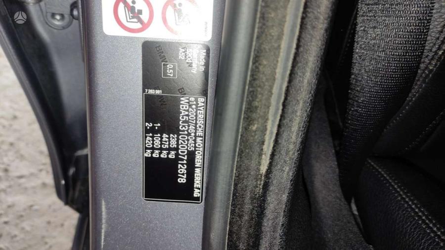 Grey BMW 520 2014 in Raseiniai, with an engine capacity of 2.00 L and mileage of 329 thousand km for 9700 €, photo 16 on AUTOMOTO.COM.LV