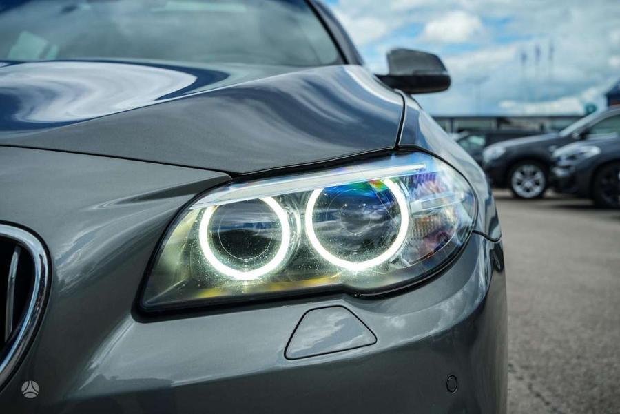Grey BMW 520 2014 in Marijampole, with an engine capacity of 2.00 L and mileage of 334 thousand km for 10250 €, photo 8 on AUTOMOTO.COM.LV