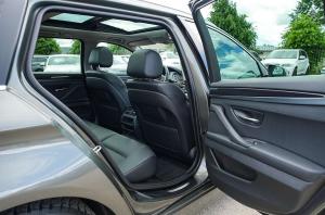 Grey BMW 520 2014 in Marijampole, with an engine capacity of 2.00 L and mileage of 334 thousand km for 10250 €, photo 34 on AUTOMOTO.COM.LV