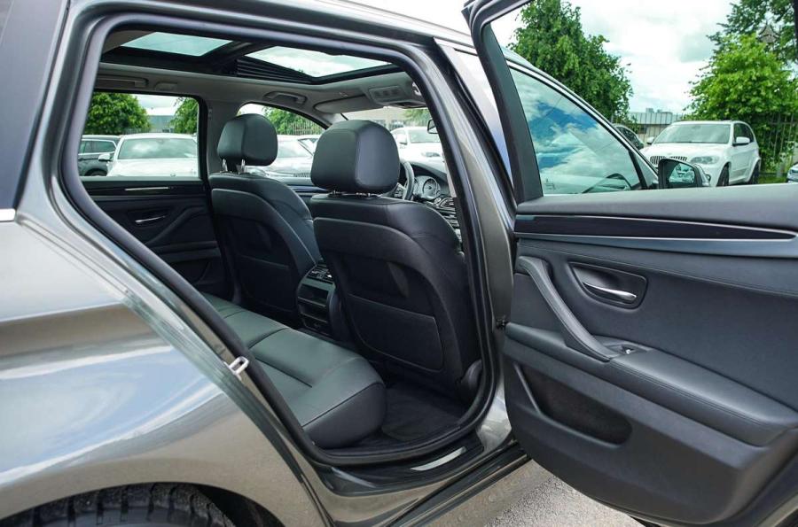 Grey BMW 520 2014 in Marijampole, with an engine capacity of 2.00 L and mileage of 334 thousand km for 10250 €, photo 34 on AUTOMOTO.COM.LV