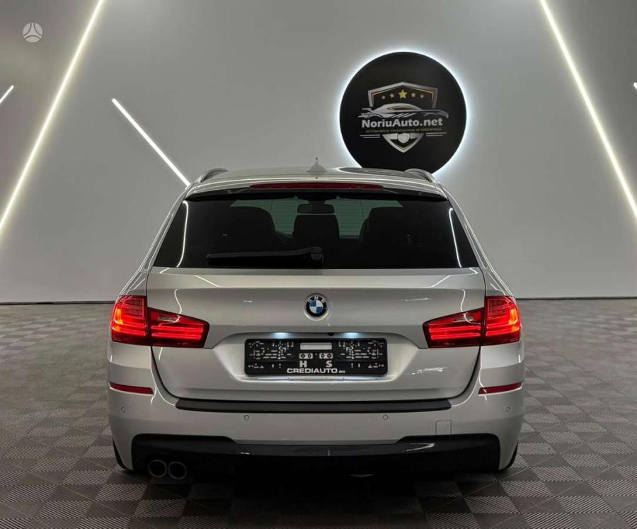 Grey BMW 520 2014 in Marijampole, with an engine capacity of 2.00 L and mileage of 281 thousand km for 11500 €, photo 25 on AUTOMOTO.COM.LV
