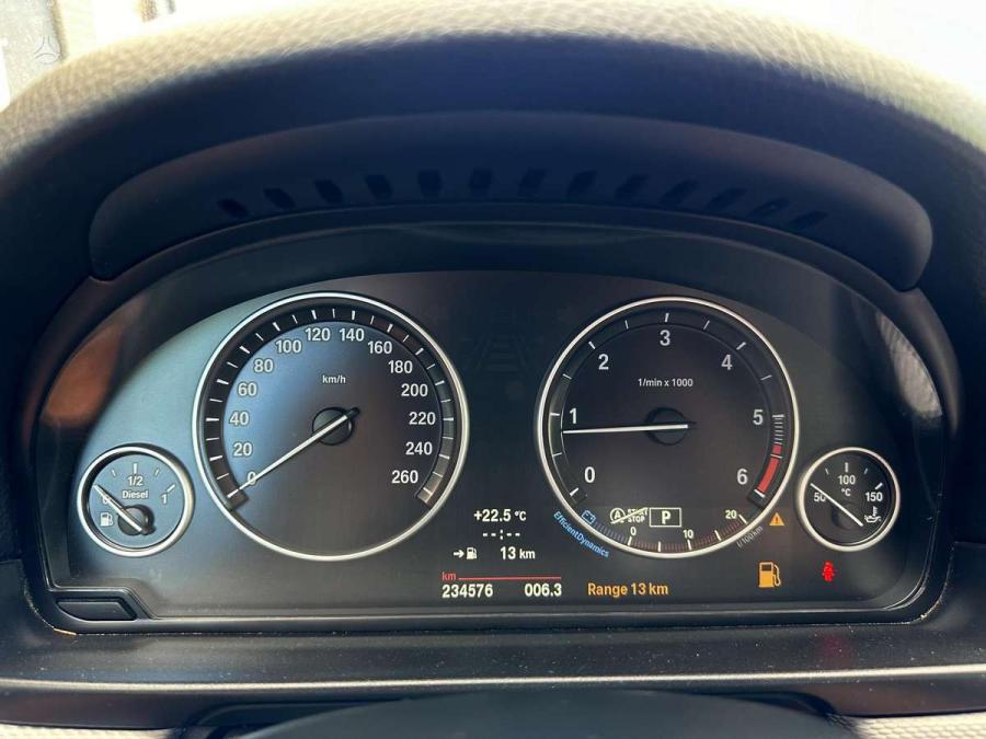 Pelēks BMW 520 2014 Kauņa, ar dzinēja tilpumu 2.00 L un nobraukumu 234 tūkst. km par 11100 €, foto 28 vietnē AUTOMOTO.COM.LV