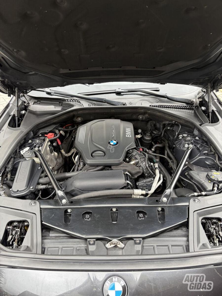 Pelēks BMW 520 2014 Viļņa, ar dzinēja tilpumu 2.00 L un nobraukumu 315 tūkst. km par 13500 €, foto 32 vietnē AUTOMOTO.COM.LV
