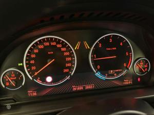 Pelēks BMW 520 2014 Marijampole, ar dzinēja tilpumu 2.00 L un nobraukumu 282 tūkst. km par 10500 €, foto 16 vietnē AUTOMOTO.COM.LV