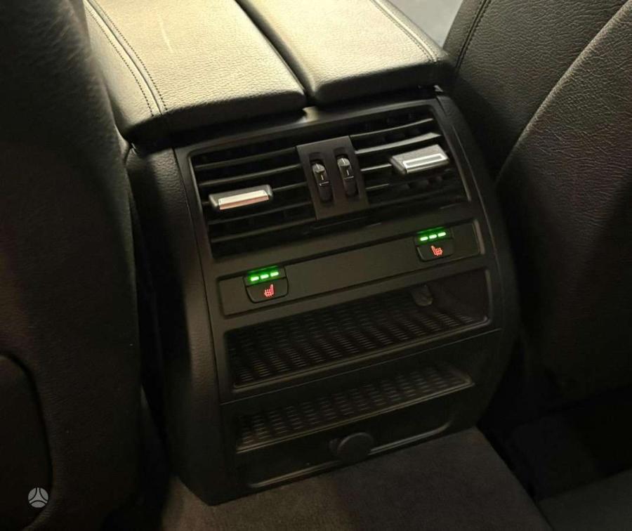 Pelēks BMW 520 2014 Marijampole, ar dzinēja tilpumu 2.00 L un nobraukumu 282 tūkst. km par 10500 €, foto 30 vietnē AUTOMOTO.COM.LV