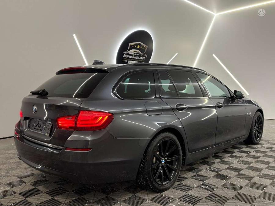 Pelēks BMW 520 2015 Marijampole, ar dzinēja tilpumu 2.00 L un nobraukumu 251 tūkst. km par 12650 €, foto 28 vietnē AUTOMOTO.COM.LV