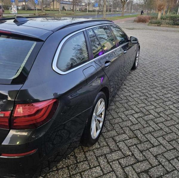 Pelēks BMW 520 2015 Utena, ar dzinēja tilpumu 2.00 L un nobraukumu 300 tūkst. km par 7700 €, foto 6 vietnē AUTOMOTO.COM.LV
