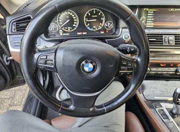 Pelēks BMW 520 2015 Utena, ar dzinēja tilpumu 2.00 L un nobraukumu 300 tūkst. km par 7700 €, foto 9 vietnē AUTOMOTO.COM.LV