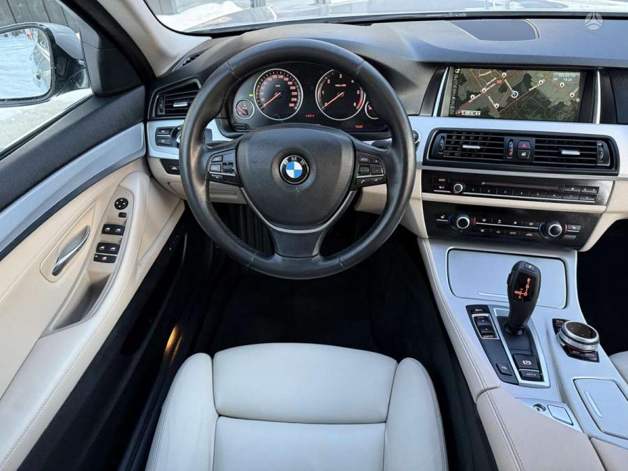 Pelēks BMW 520 2015 Šauļi, ar dzinēja tilpumu 2.00 L un nobraukumu 290 tūkst. km par 12450 €, foto 25 vietnē AUTOMOTO.COM.LV