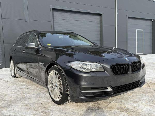 Grey BMW 520 2015 in Utena, with an engine capacity of 0.00 L and mileage of 229 thousand km for 9600 €, photo 4 on AUTOMOTO.COM.LV