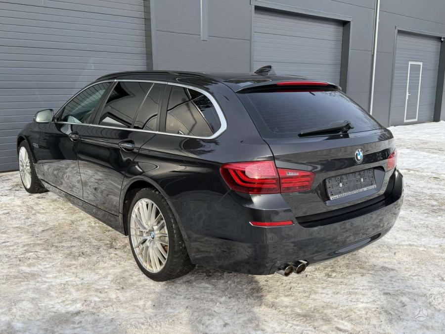 Grey BMW 520 2015 in Utena, with an engine capacity of 0.00 L and mileage of 229 thousand km for 9600 €, photo 8 on AUTOMOTO.COM.LV